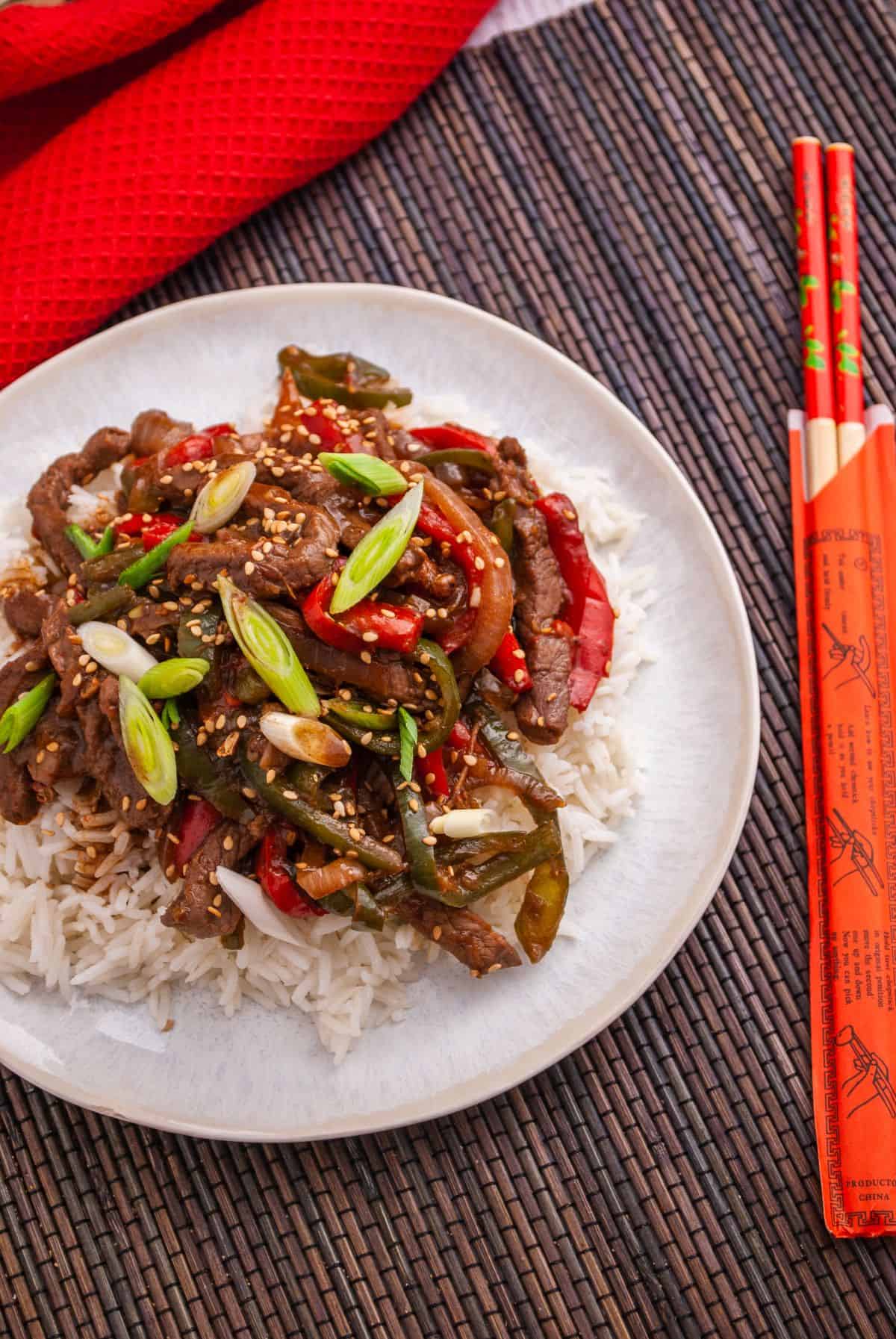 Szechuan Beef - LemonsforLulu.com